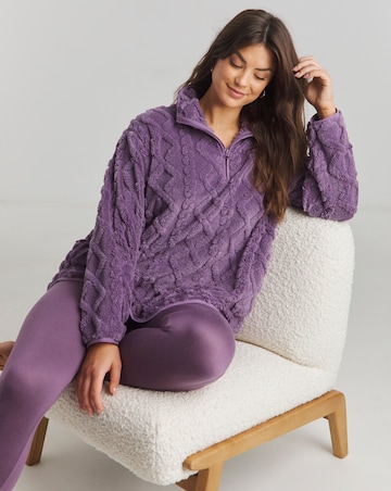 Pretty Secrets Cable Lounge Set | Fashion World